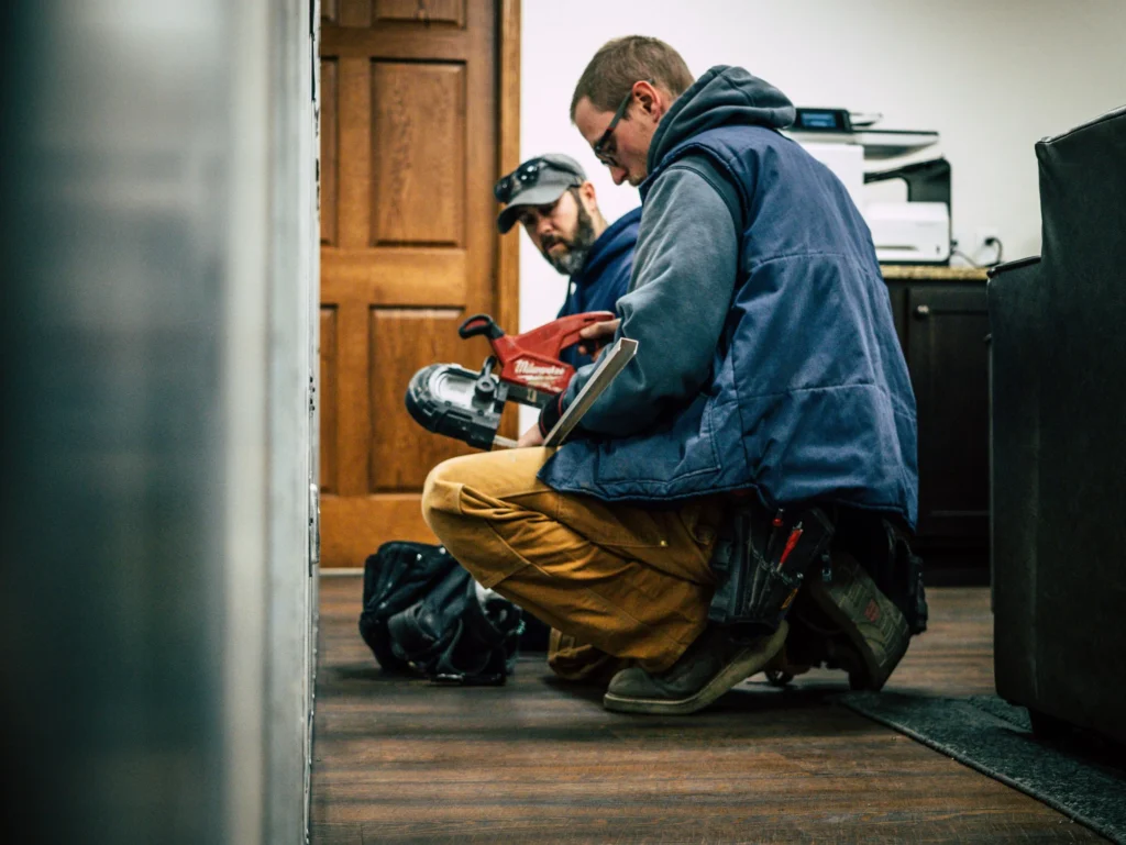 Apprentice Electrician Job Opening – Lighthouse Electrical Contractors